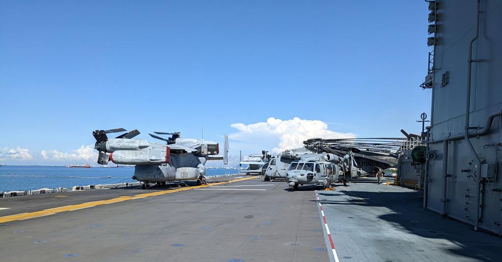 US Marines tout F-35 sensor suite; explore ‘lightning carrier’ concept ...