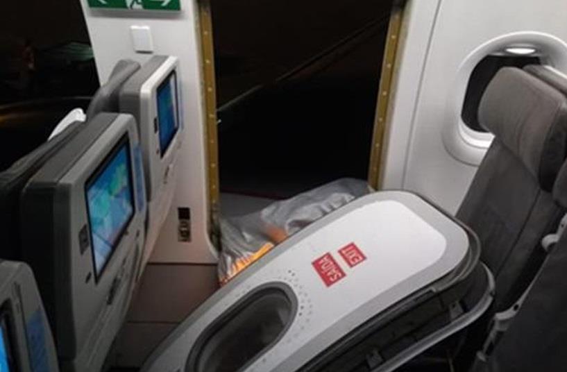 Azul A320neo engines still running during uncommanded evacuation ...