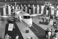 PICTURE: Gulfstream marks 25th anniversary of GIV first flight | News ...