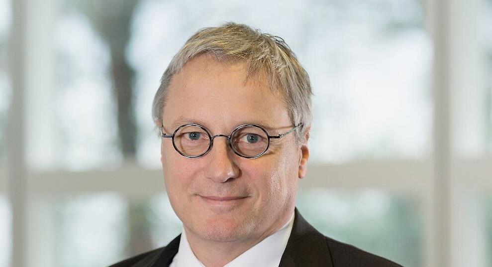 Airbus splits corporate and commercial aircraft leadership as Scherer ...