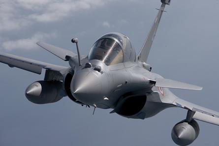 Brazil continues FX-2 competition, backtracks on Rafale 'selection ...
