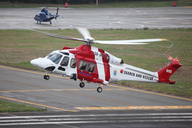 PICTURES: Sweden takes first SAR-roled AW139 | News | Flight Global