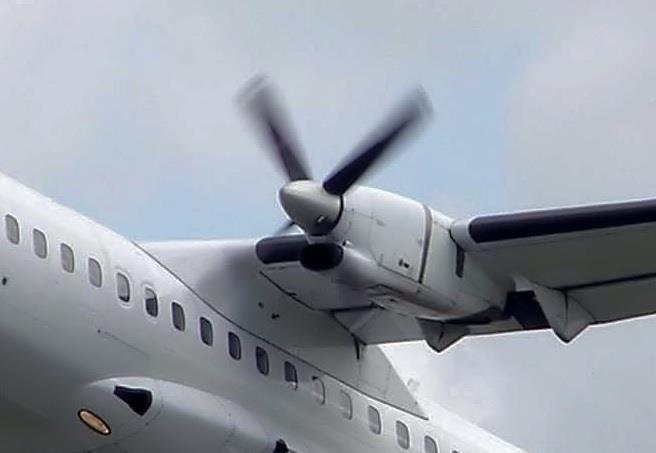 Operators of older ATRs told to check engine fire-extinguisher systems ...