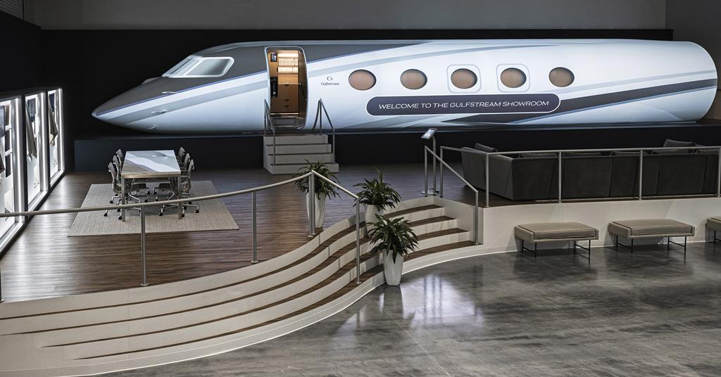 Gulfstream pitches G400 at large-cabin market ‘sweet spot’ | In depth ...