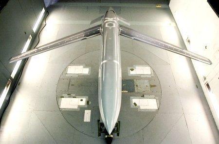 Lockheed unveils hybrid cruise missile/UAV plans | News | Flight Global