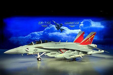 Pictures: Boeing rolls out EA-18G Growler F/A-18 electronic attack ...