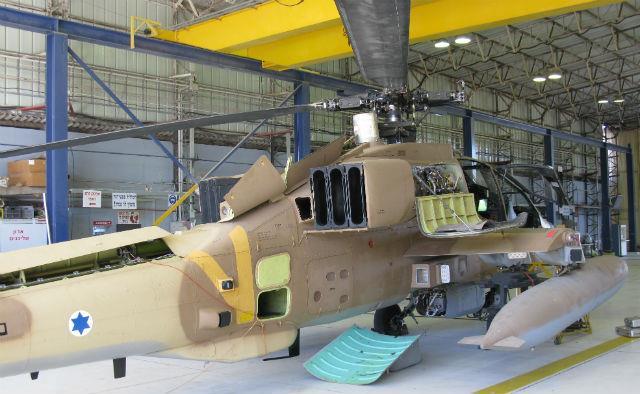 Israeli Apache upgrade adds avionics pod | News | Flight Global