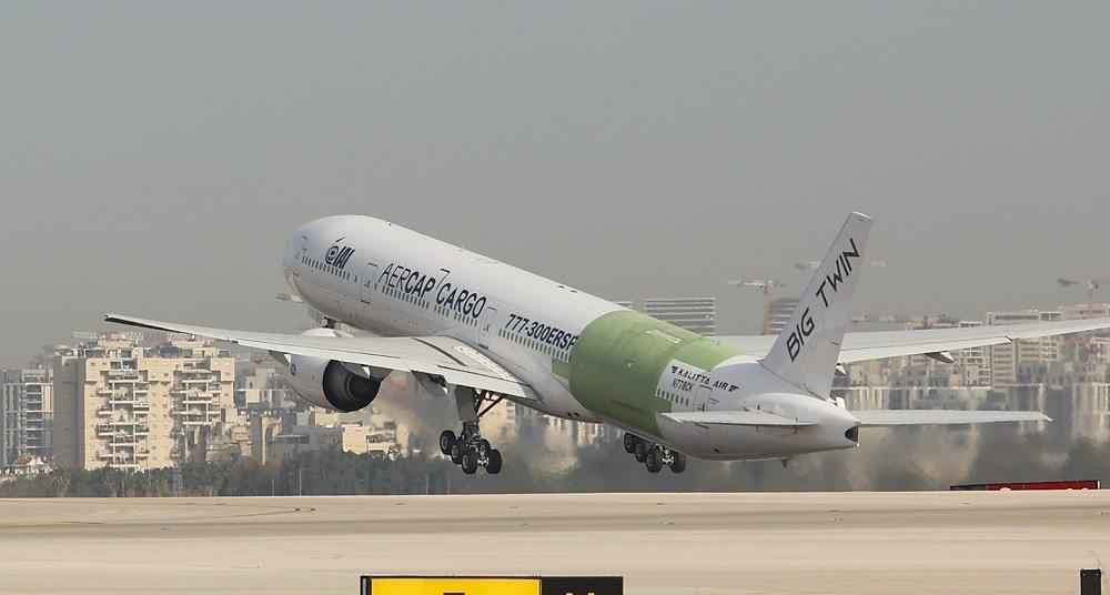 First 777-300ER converted freighter lifts off after IAI modification ...