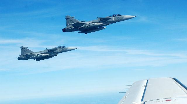 Sweden to boost operational readiness with Gripen | News | Flight Global