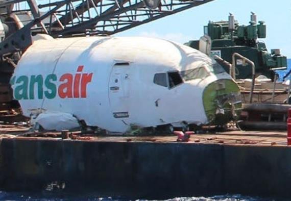 Why pilots of ditched Transair 737 identified, then misidentified ...