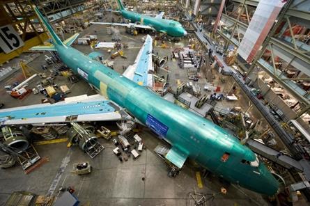 Boeing ready to handle simultaneous flight testing of 787 and 747-8 ...