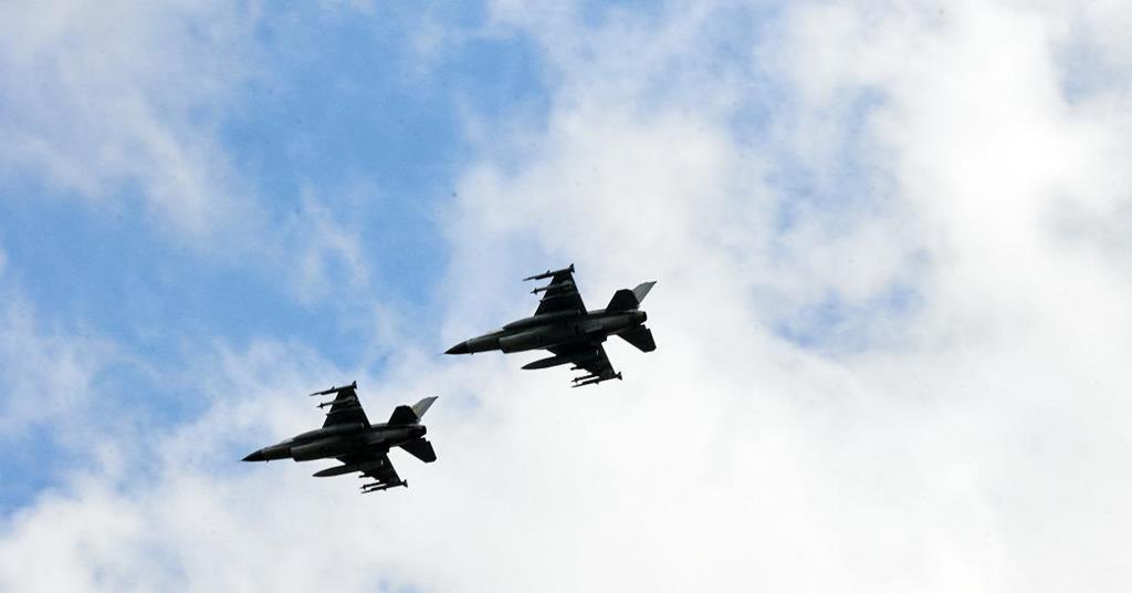 Ukraine pursues retired NATO fighter pilots to fly new F-16 fleet | In depth | Flight Global