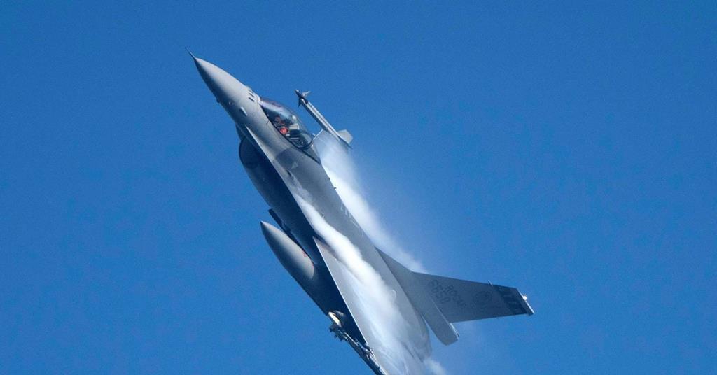 Lockheed presses forward with F-16 ambitions | News | Flight Global