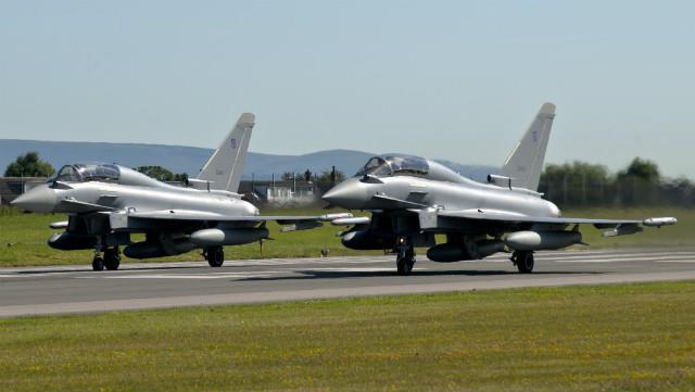 PICTURES: Oman takes delivery of its first Typhoons | News | Flight Global