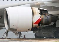 Three disk fragments damaged Qantas A380 systems | News | Flight Global