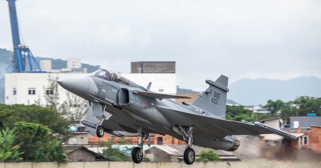 Gripen grin: why Saab’s E-model fighter is ready to soar | Analysis ...