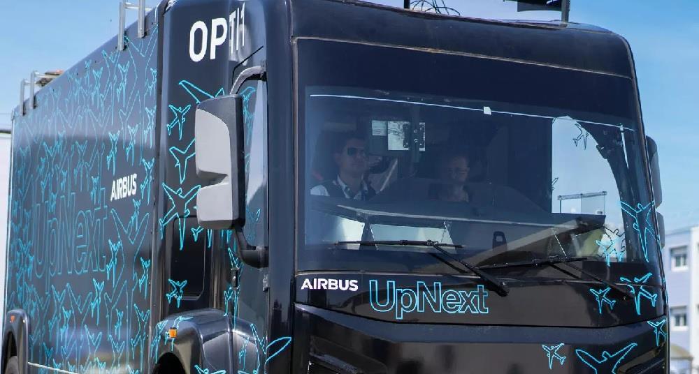 Airbus using truck as A350 surrogate to explore autonomous taxiing ...