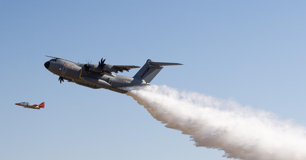 A400M tests aerial firefighting adaptation with Spanish support | News ...