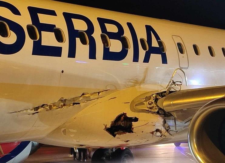 E195 crew warned over insufficient runway length before collision with ...