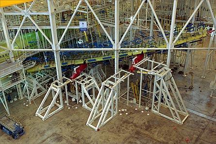 Airbus A380 test wing breaks just below ultimate load target | News ...