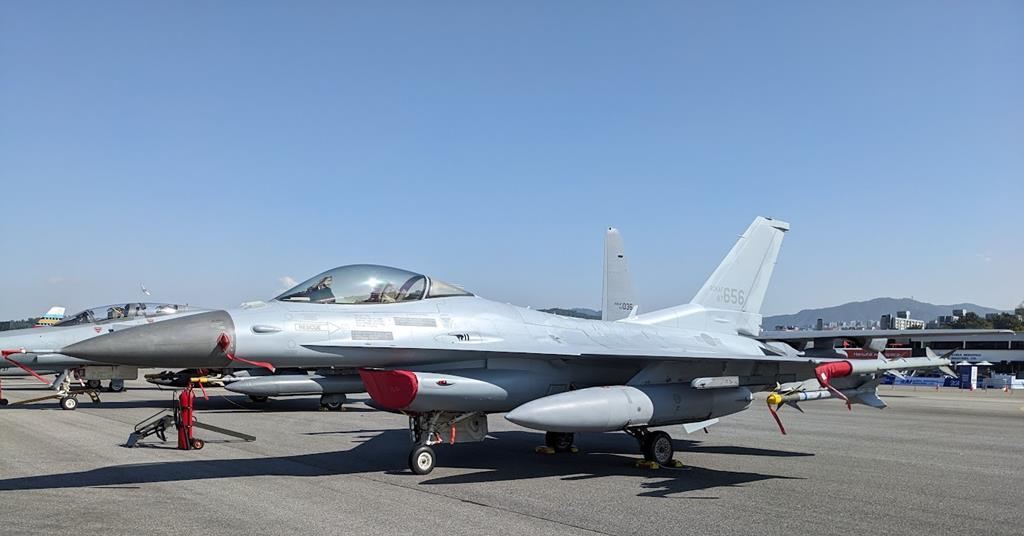 South Korean F-16s accidently bomb civilian town | News | Flight Global