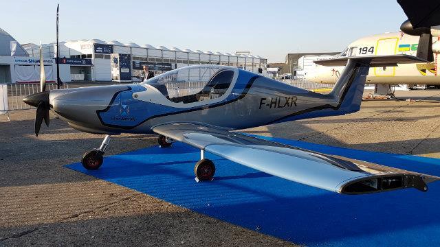 First flight of Elixir two-seat piston-single set for end of August ...