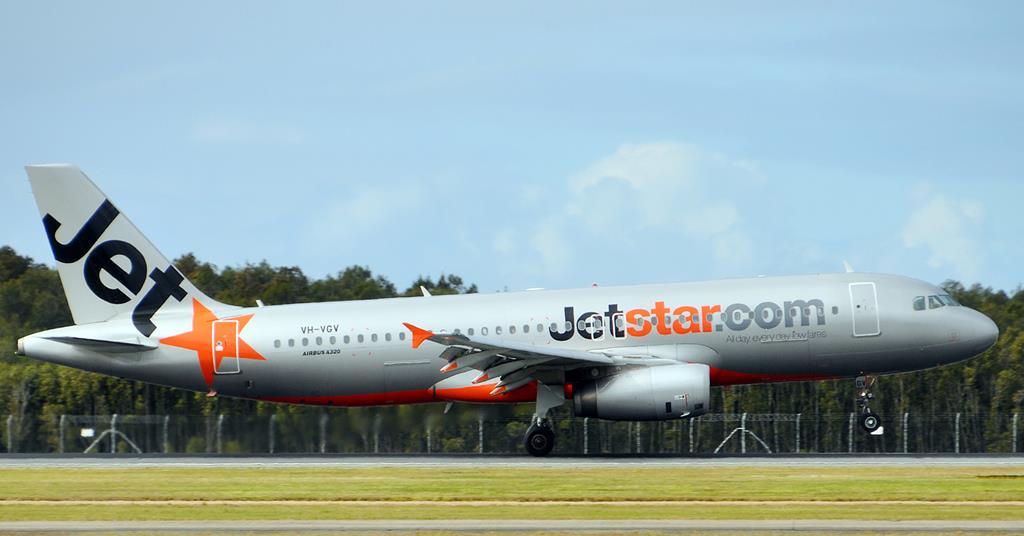 ATSB probes Qantas, Jetstar midnight airprox in Darwin | News | Flight ...
