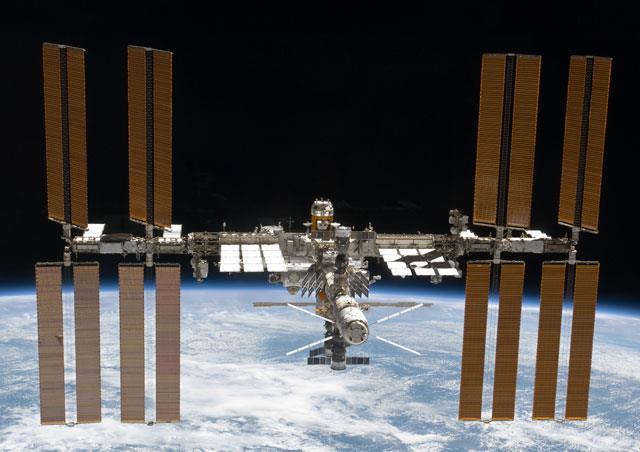 ANALYSIS: Meteor shower-tracking ISS camera to focus on threats in ...