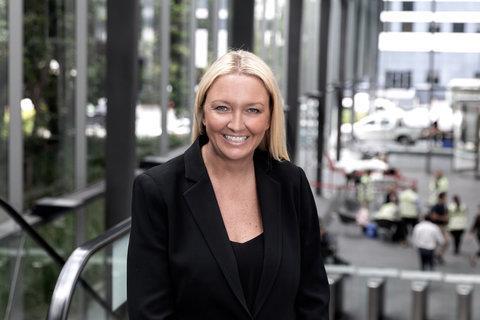 Jetstar appoints ex-Qantas customer chief as new CEO | News | Flight Global