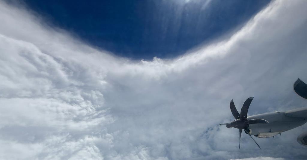 US Air Force ‘hurricane hunter’ flight turned back by severe turbulence ...