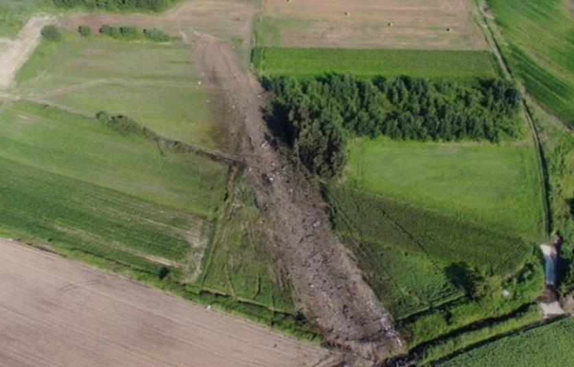 An-12 suffered wing damage a month before fatal in-flight engine fire ...