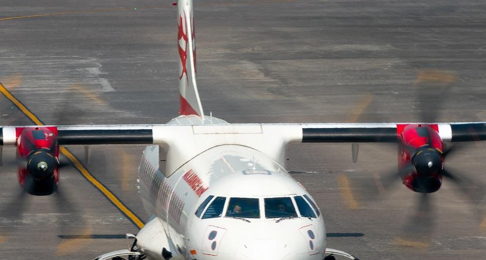 Alliance ATR 72 sank in heavy rain and hit approach lights before ...