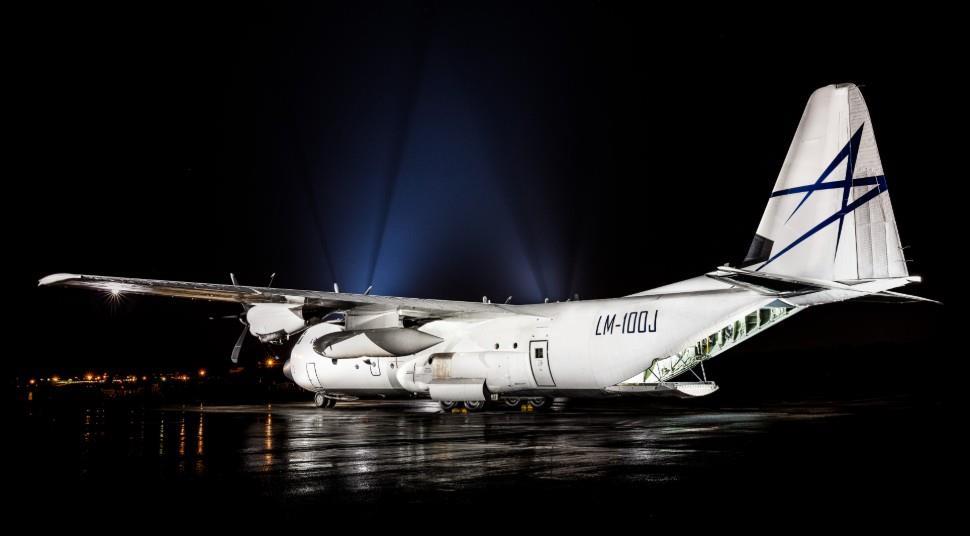 Lockheed eyes night firefighting with LM-100J | News | Flight Global