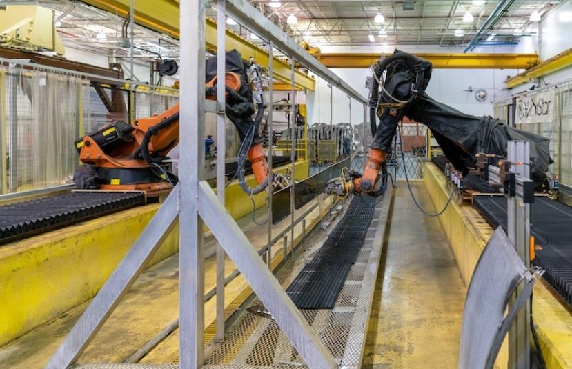 Pentagon invests $3.7m in composites manufacturer Qarbon Aerospace ...