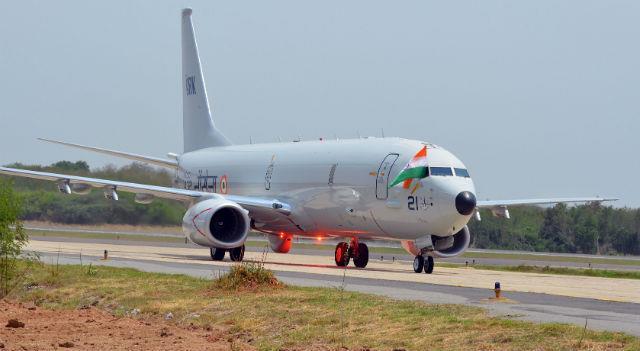 PICTURE: First P-8I touches down in India | News | Flight Global