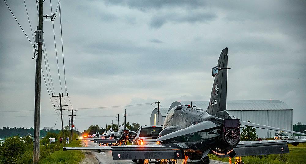 Canada’s Hawk jet trainers report for retirement duty | News | Flight ...