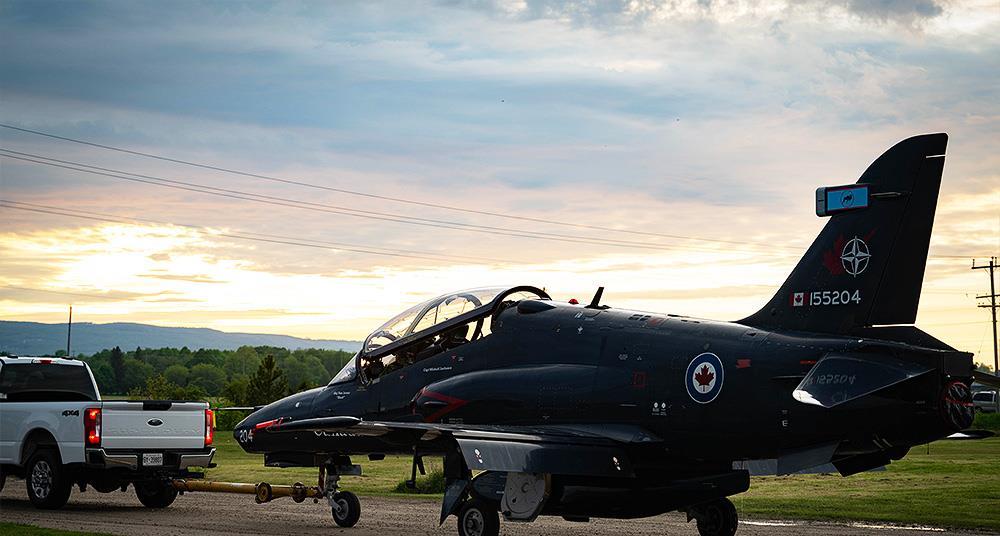 Canada’s Hawk jet trainers report for retirement duty | News | Flight ...