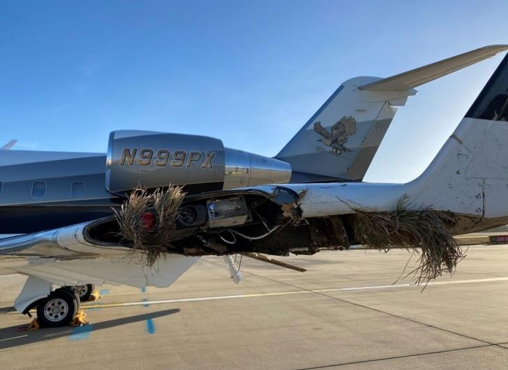 Challenger written off after wing-strike and excursion during London ...