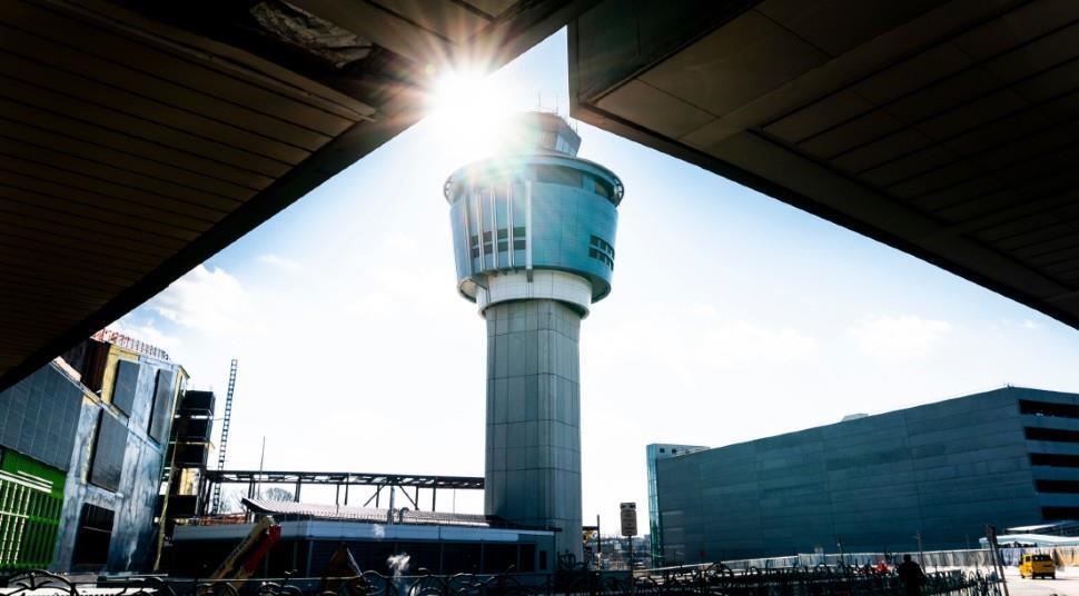 Biden nominates airline and air-taxi executive Whitaker as FAA ...