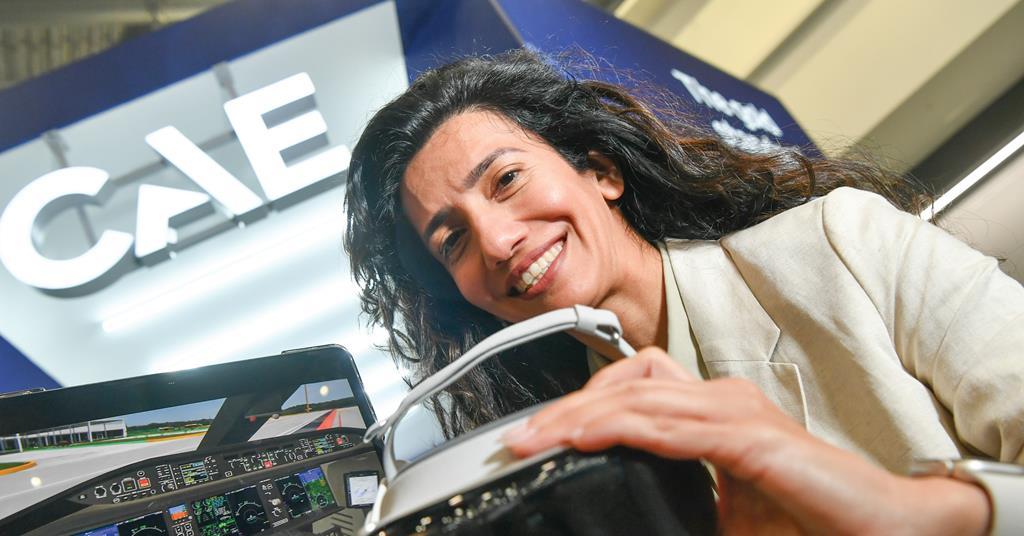 CAE showcases mixed-reality flight deck simulation app at NBAA | News ...