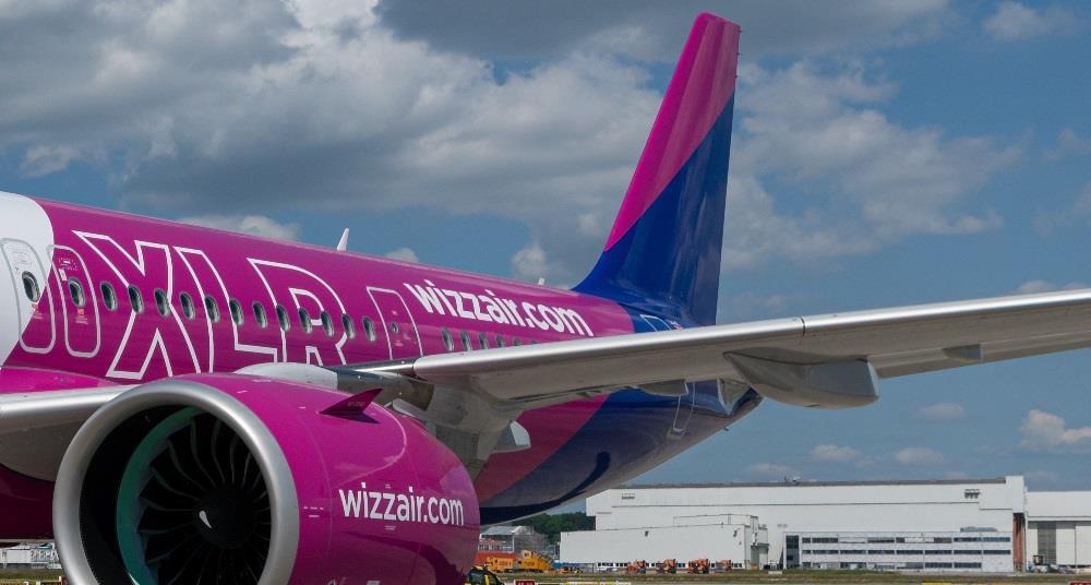 Wizz Air's first A321XLR suffers tail-strike during Prague landing ...