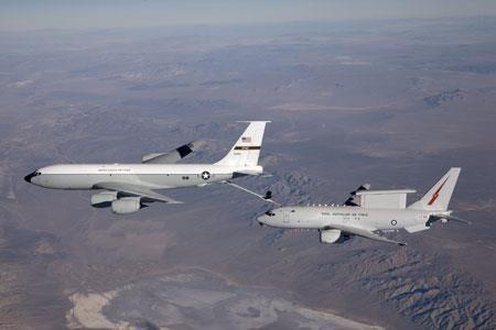 Boeing marks aerial refuelling first for 737 family | News | Flight Global