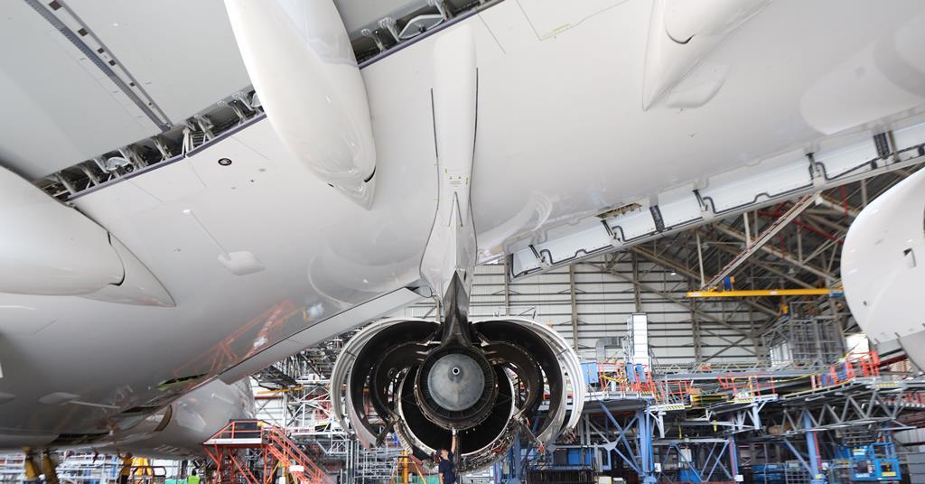 Lufthansa Technik plans investments of €1.2bn in the next four years ...