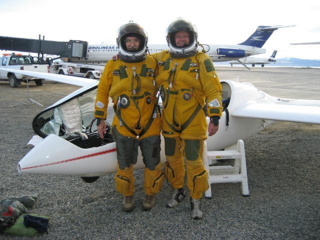 ANALYSIS: Aiming for 90,000ft with Perlan 2 glider | Analysis | Flight ...