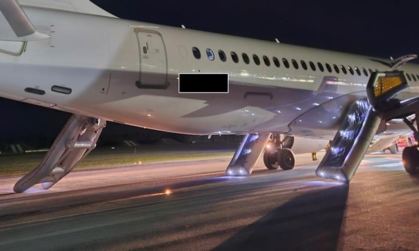 Probe into fatal Swiss A220 cabin-smoke event finds damage to engine ...