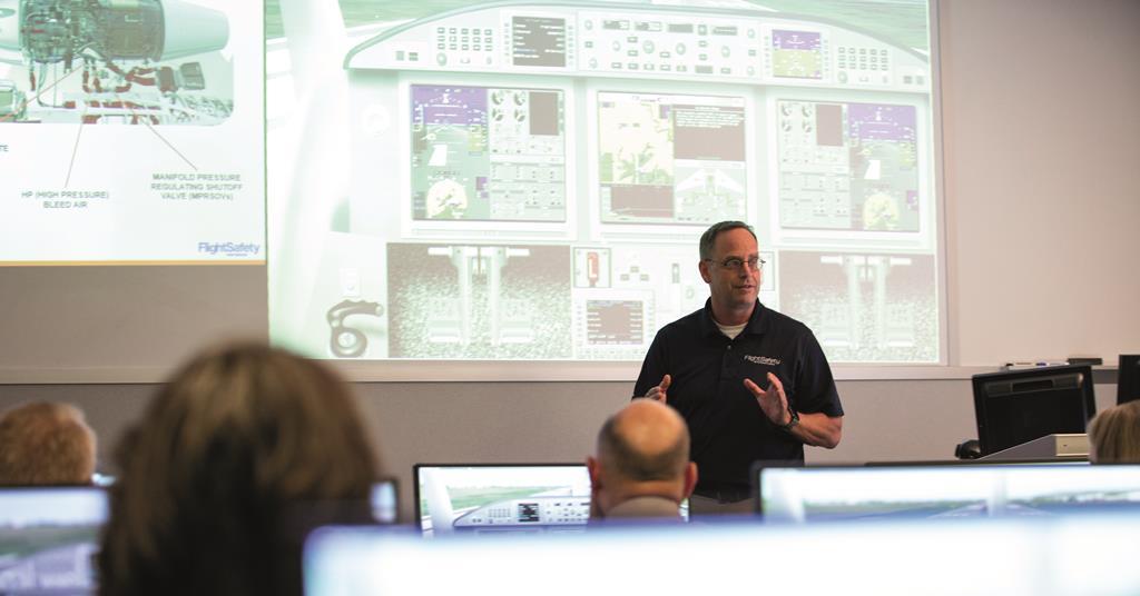 Why training in a simulator beats learning on an aircraft | Paid ...