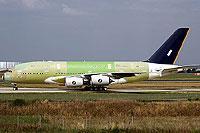 Picture: Second Airbus A380 for SIA rolls out without tail livery ...