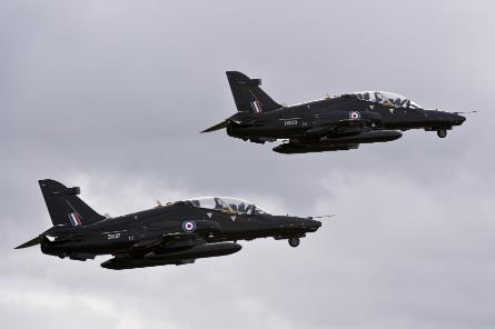 UK launches Hawk T2 instructor training, as BAE steps up T-X push ...