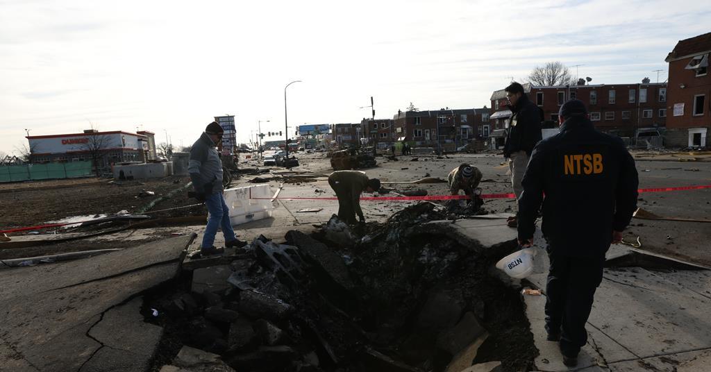 NTSB releases Learjet 55 crash photographs | News | Flight Global