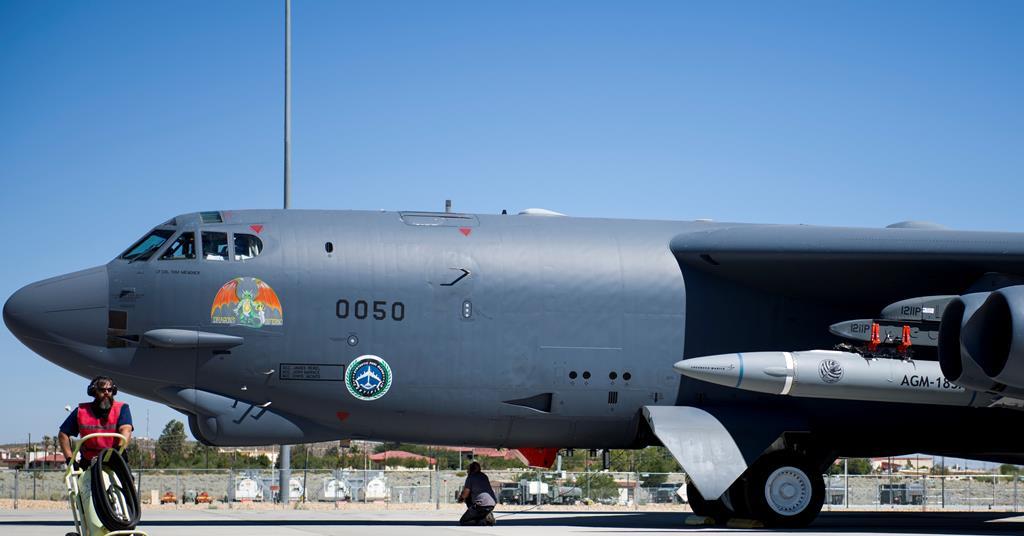 US Air Force’s ARRW hypersonic boost-glide missile fails second launch ...